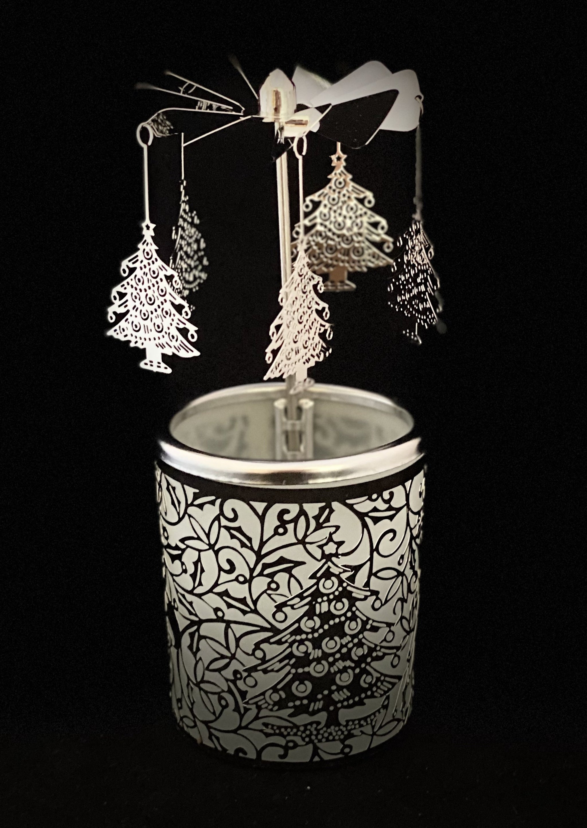 Candle Carousels — Green Papaya